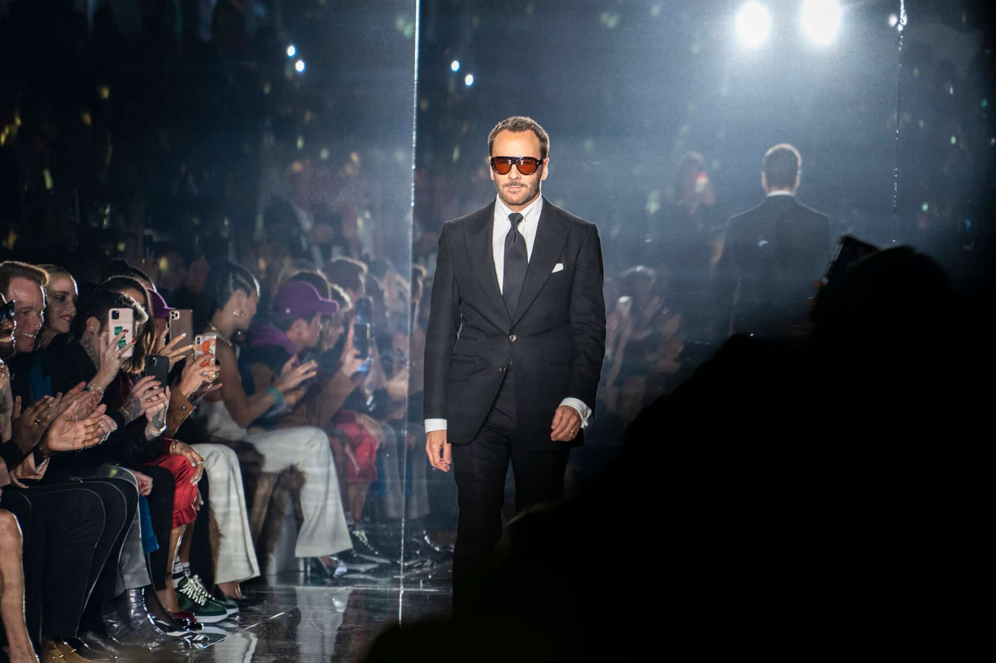 Estée Lauder compra Tom Ford per 2,8 miliardi.